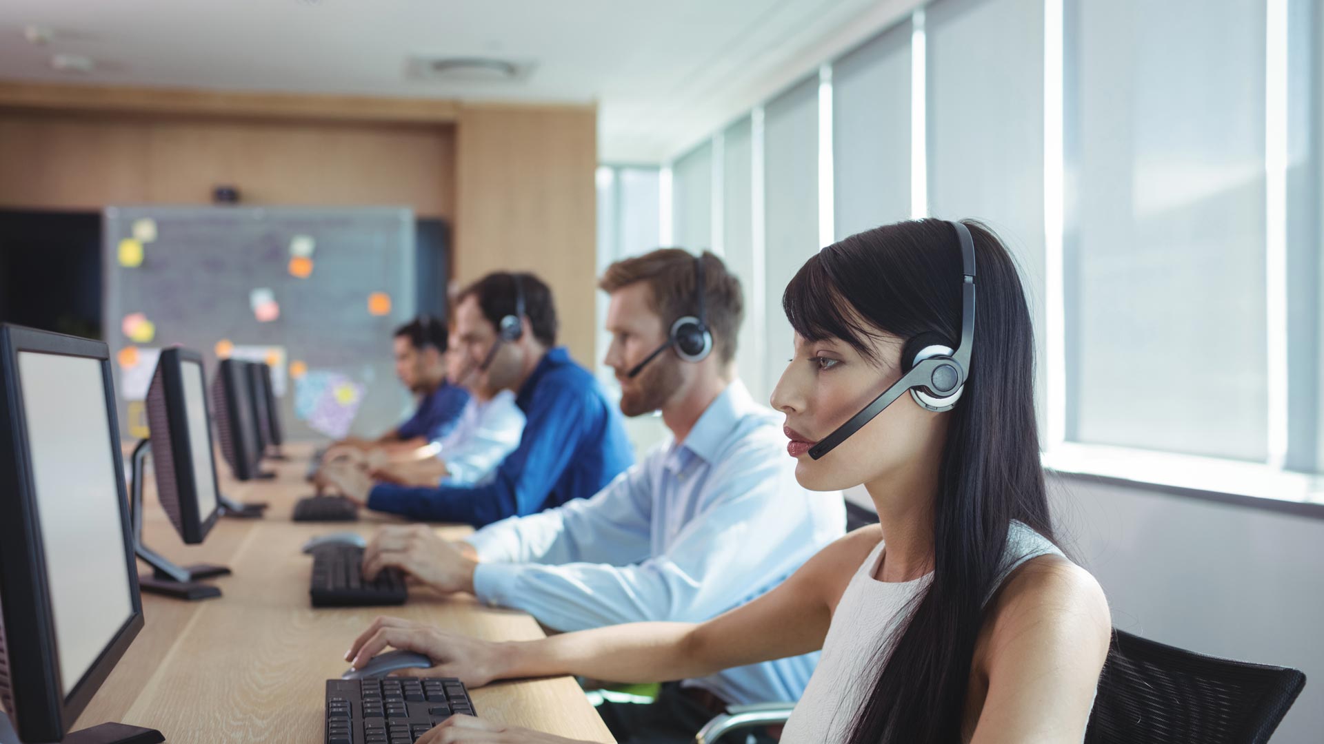 What are Outbound Sales? - 5 factors to increase them - Pipes.Ai